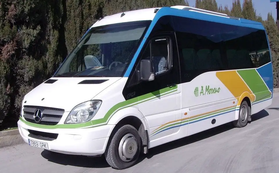 Alquiler de Autocar y Minibus en Granada Provincia, España | RentAutobus