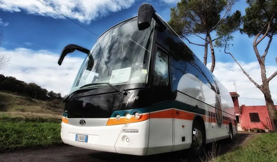Coach and Minibus Rental in Lazio Region, Italy | RentAutobus